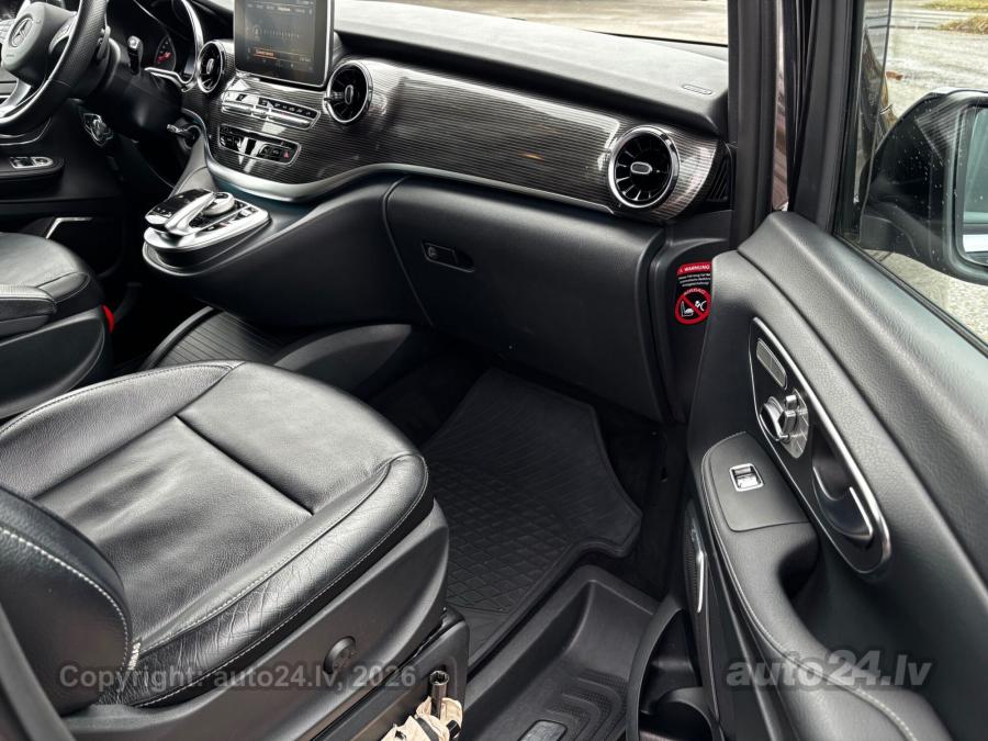 Melns Mercedes-Benz V-Class 2019 Tallina, ar dzinēja tilpumu 2.00 L un nobraukumu 135 tūkst. km par 39500 €, foto 9 vietnē AUTOMOTO.COM.LV