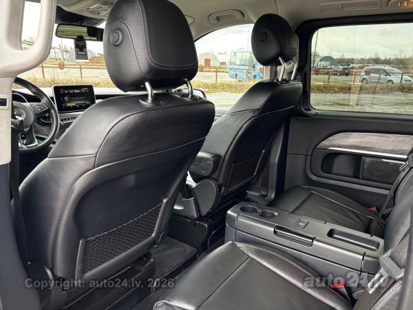 Black Mercedes-Benz V-Class 2019 in Tallinn, with an engine capacity of 2.00 L and mileage of 135 thousand km for 39500 €, photo 9 on AUTOMOTO.COM.LV
