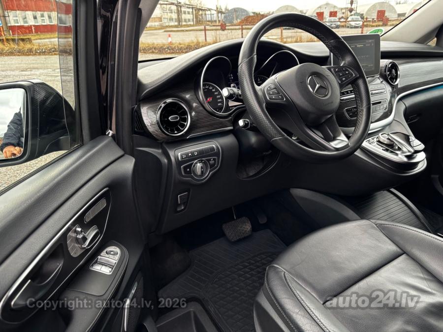 Melns Mercedes-Benz V-Class 2019 Tallina, ar dzinēja tilpumu 2.00 L un nobraukumu 135 tūkst. km par 39500 €, foto 11 vietnē AUTOMOTO.COM.LV