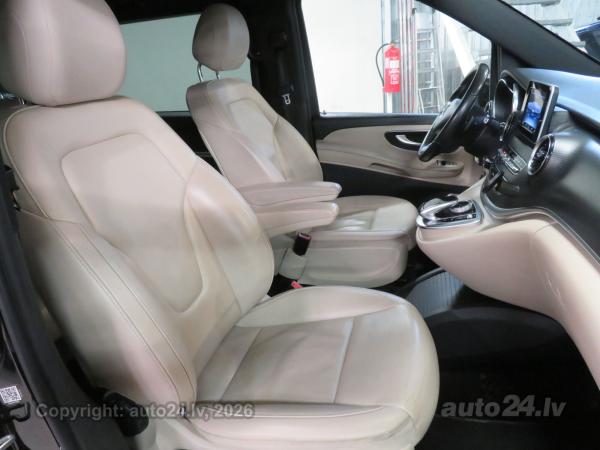 Black Mercedes-Benz V-Class 2019 in Tallinn, with an engine capacity of 2.00 L and mileage of 185 thousand km for 33800 €, photo 4 on AUTOMOTO.COM.LV