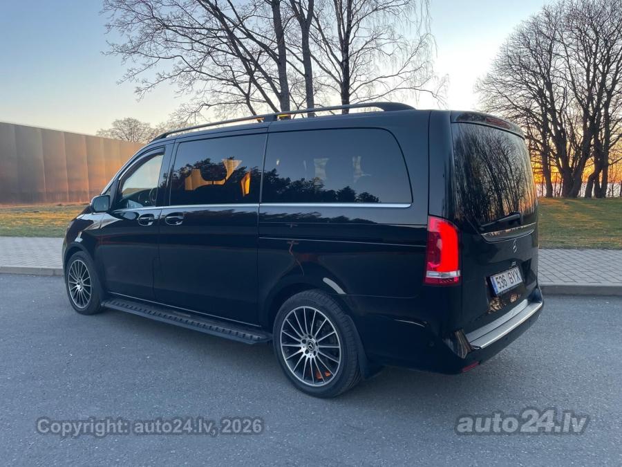 Melns Mercedes-Benz V-Class 2019 Tallina, ar dzinēja tilpumu 2.10 L un nobraukumu 150 tūkst. km par 32990 €, foto 4 vietnē AUTOMOTO.COM.LV