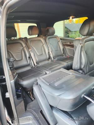 Black Mercedes-Benz V-Class 2019 in Turi, with an engine capacity of 2.10 L and mileage of 151 thousand km for 45000 €, photo 11 on AUTOMOTO.COM.LV