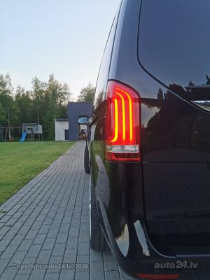 Melns Mercedes-Benz V-Class 2020 Rakvere, ar dzinēja tilpumu 2.00 L un nobraukumu 110 tūkst. km par 54999 €, foto 7 vietnē AUTOMOTO.COM.LV