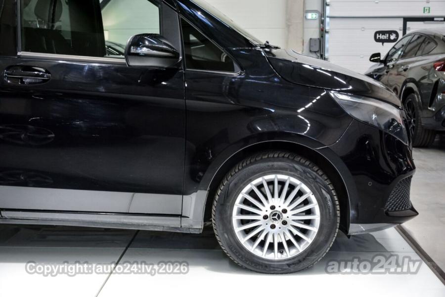 Melns Mercedes-Benz V-Class 2020 Tallina, ar dzinēja tilpumu 2.00 L un nobraukumu 78 tūkst. km par 39900 €, foto 5 vietnē AUTOMOTO.COM.LV