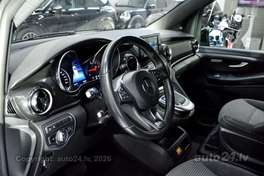 Melns Mercedes-Benz V-Class 2020 Tallina, ar dzinēja tilpumu 2.00 L un nobraukumu 78 tūkst. km par 39900 €, foto 8 vietnē AUTOMOTO.COM.LV