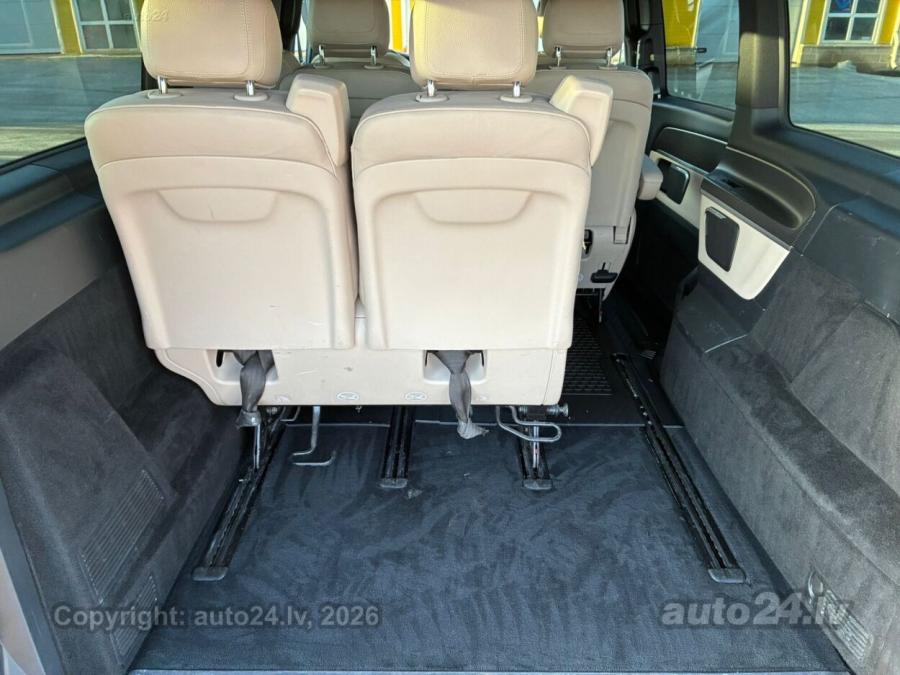 Black Mercedes-Benz V-Class 2020 in Tallinn, with an engine capacity of 2.00 L and mileage of 270 thousand km for 39000 €, photo 13 on AUTOMOTO.COM.LV