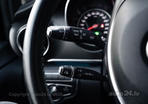 Black Mercedes-Benz V-Class 2020 in Tallinn, with an engine capacity of 2.00 L and mileage of 126 thousand km for 49900 €, photo 22 on AUTOMOTO.COM.LV