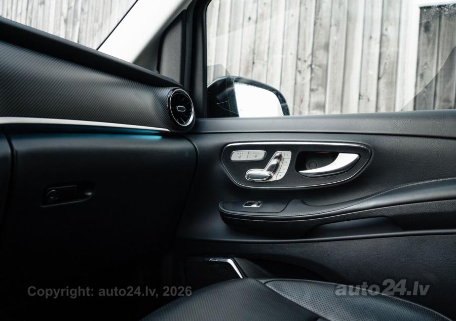Black Mercedes-Benz V-Class 2020 in Tallinn, with an engine capacity of 2.00 L and mileage of 126 thousand km for 49900 €, photo 29 on AUTOMOTO.COM.LV