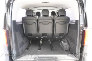 Melns Mercedes-Benz V-Class 2021 Tartu, ar dzinēja tilpumu 2.00 L un nobraukumu 95 tūkst. km par 44900 €, foto 12 vietnē AUTOMOTO.COM.LV
