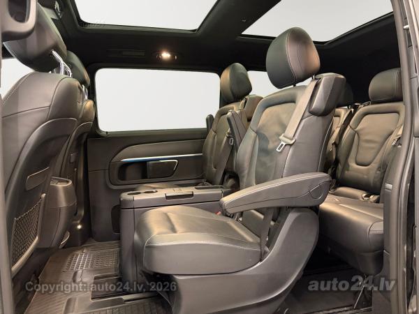 Melns Mercedes-Benz V-Class 2021 Tallina, ar dzinēja tilpumu 2.00 L un nobraukumu 97 tūkst. km par 64900 €, foto 6 vietnē AUTOMOTO.COM.LV