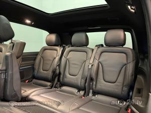 Melns Mercedes-Benz V-Class 2021 Tallina, ar dzinēja tilpumu 2.00 L un nobraukumu 97 tūkst. km par 64900 €, foto 9 vietnē AUTOMOTO.COM.LV