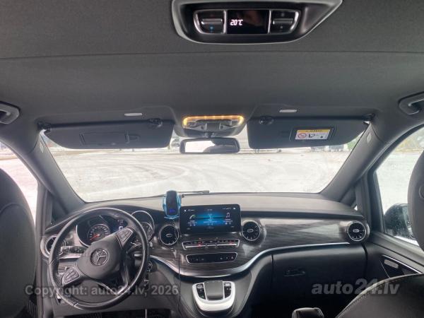 Melns Mercedes-Benz V-Class 2021 Tallina, ar dzinēja tilpumu 2.00 L un nobraukumu 156 tūkst. km par 41000 €, foto 5 vietnē AUTOMOTO.COM.LV