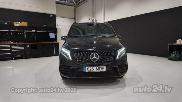Black Mercedes-Benz V-Class 2022 in Tallinn, with an engine capacity of 2.00 L and mileage of 118 thousand km for 56200 €, photo 5 on AUTOMOTO.COM.LV