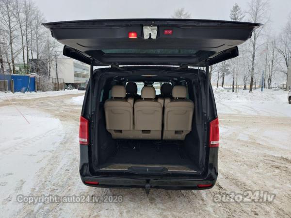 Melns Mercedes-Benz V-Class 2022 Tallina, ar dzinēja tilpumu 2.00 L un nobraukumu 123 tūkst. km par 53900 €, foto 7 vietnē AUTOMOTO.COM.LV
