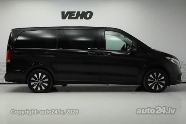 Black Mercedes-Benz V-Class 2022 in Maardu, with an engine capacity of 2.00 L and mileage of 111 thousand km for 42900 €, photo 4 on AUTOMOTO.COM.LV