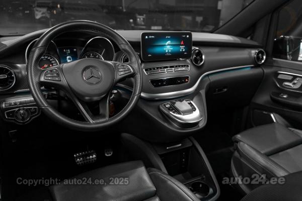 Black Mercedes-Benz V-Class 2023 in Riga, with an engine capacity of 1.95 L and mileage of 51 thousand km for 84700 €, photo 11 on AUTOMOTO.COM.LV