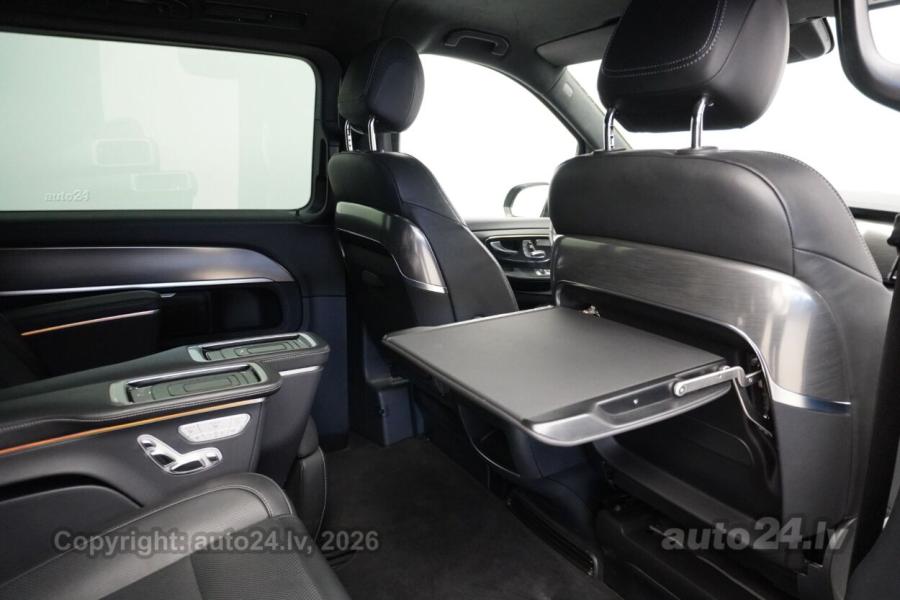Melns Mercedes-Benz V-Class 2023 Tartu, ar dzinēja tilpumu 2.00 L un nobraukumu 76 tūkst. km par 72900 €, foto 10 vietnē AUTOMOTO.COM.LV