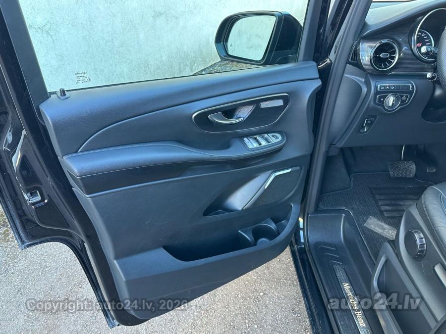 Melns Mercedes-Benz V-Class 2024 Tallina, ar dzinēja tilpumu 2.00 L un nobraukumu 70 tūkst. km par 62000 €, foto 17 vietnē AUTOMOTO.COM.LV