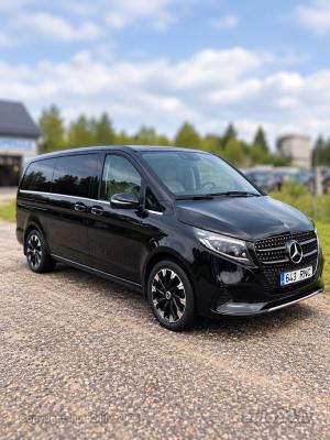 Melns Mercedes-Benz V-Class 2024 Tallina, ar dzinēja tilpumu 2.00 L un nobraukumu 49 tūkst. km par 78900 €, foto 1 vietnē AUTOMOTO.COM.LV