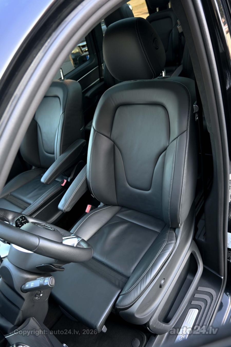 Melns Mercedes-Benz V-Class 2024 Tallina, ar dzinēja tilpumu 2.00 L un nobraukumu 50 tūkst. km par 84990 €, foto 10 vietnē AUTOMOTO.COM.LV
