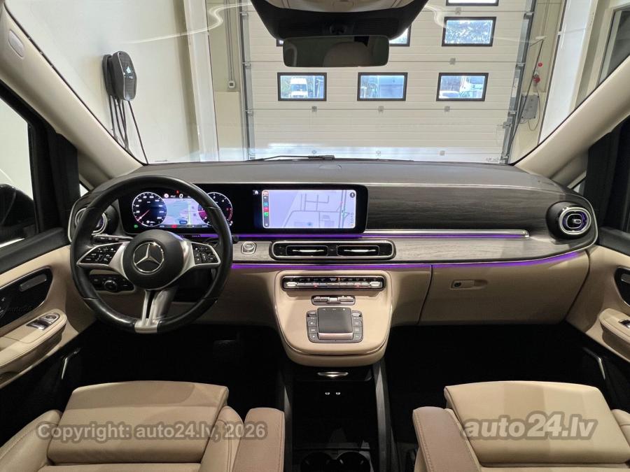 Melns Mercedes-Benz V-Class 2024 Tallina, ar dzinēja tilpumu 2.00 L un nobraukumu 88 tūkst. km par 69990 €, foto 9 vietnē AUTOMOTO.COM.LV