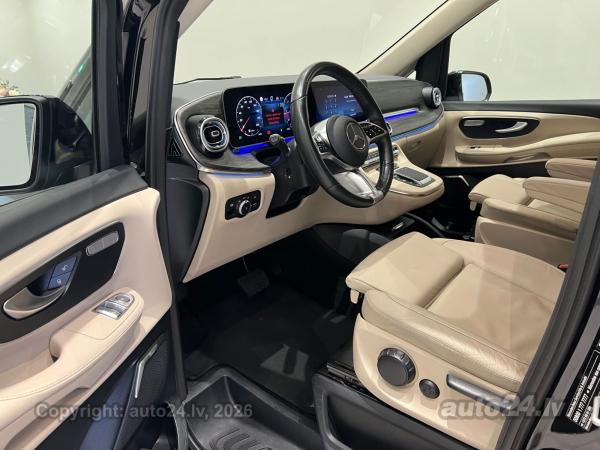 Melns Mercedes-Benz V-Class 2024 Tallina, ar dzinēja tilpumu 2.00 L un nobraukumu 88 tūkst. km par 69990 €, foto 11 vietnē AUTOMOTO.COM.LV