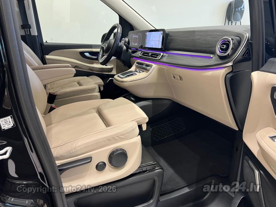 Melns Mercedes-Benz V-Class 2024 Tallina, ar dzinēja tilpumu 2.00 L un nobraukumu 88 tūkst. km par 69990 €, foto 13 vietnē AUTOMOTO.COM.LV