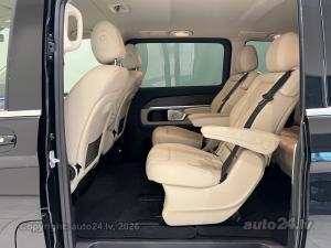 Melns Mercedes-Benz V-Class 2024 Tallina, ar dzinēja tilpumu 2.00 L un nobraukumu 88 tūkst. km par 69990 €, foto 19 vietnē AUTOMOTO.COM.LV