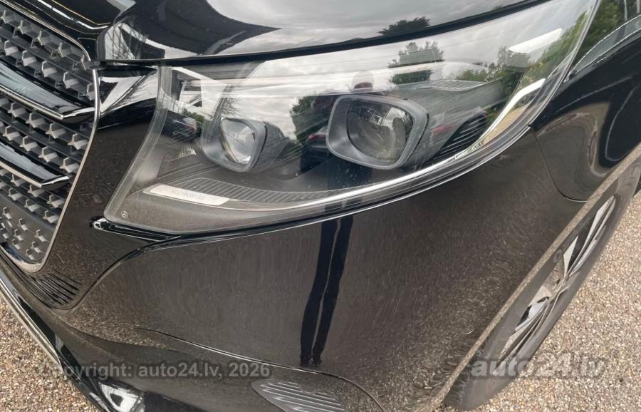 Black Mercedes-Benz V-Class 2025 in Tallinn, with an engine capacity of 2.00 L and mileage of 56 thousand km for 78900 €, photo 4 on AUTOMOTO.COM.LV