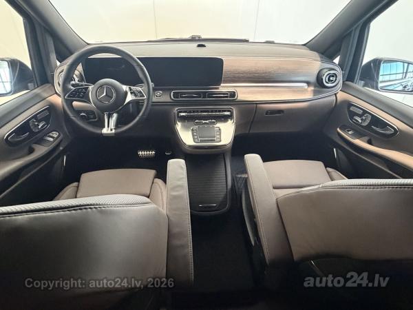 Melns Mercedes-Benz V-Class 2026 Tartu, ar dzinēja tilpumu 2.00 L un nobraukumu 13 tūkst. km par 97900 €, foto 5 vietnē AUTOMOTO.COM.LV