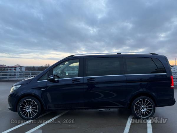 Zils Mercedes-Benz V-Class 2014 Tallina, ar dzinēja tilpumu 2.10 L un nobraukumu 422 tūkst. km par 18900 €, foto 7 vietnē AUTOMOTO.COM.LV