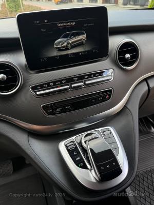 Blue Mercedes-Benz V-Class 2017 in Tallinn, with an engine capacity of 2.10 L and mileage of 247 thousand km for 29900 €, photo 15 on AUTOMOTO.COM.LV