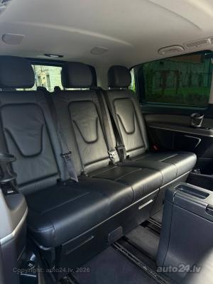 Blue Mercedes-Benz V-Class 2017 in Tallinn, with an engine capacity of 2.10 L and mileage of 247 thousand km for 29900 €, photo 19 on AUTOMOTO.COM.LV