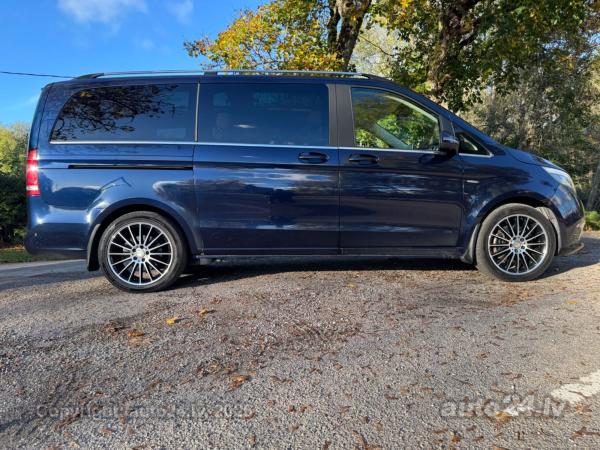 Blue Mercedes-Benz V-Class 2017 in Tallinn, with an engine capacity of 2.10 L and mileage of 327 thousand km for 32000 €, photo 7 on AUTOMOTO.COM.LV
