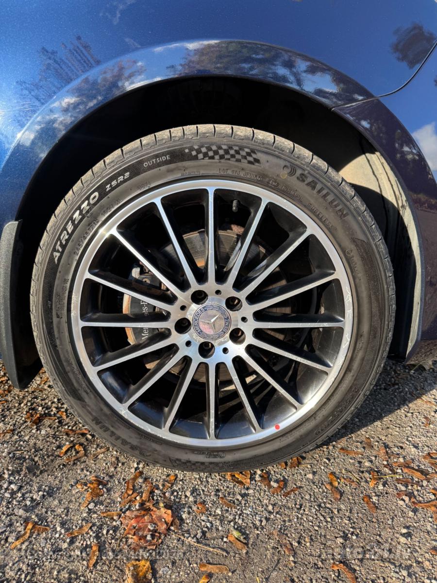 Zils Mercedes-Benz V-Class 2017 Tallina, ar dzinēja tilpumu 2.10 L un nobraukumu 327 tūkst. km par 32000 €, foto 14 vietnē AUTOMOTO.COM.LV