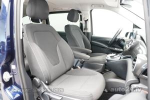 Zils Mercedes-Benz V-Class 2019 Tartu, ar dzinēja tilpumu 2.10 L un nobraukumu 114 tūkst. km par 31900 €, foto 9 vietnē AUTOMOTO.COM.LV