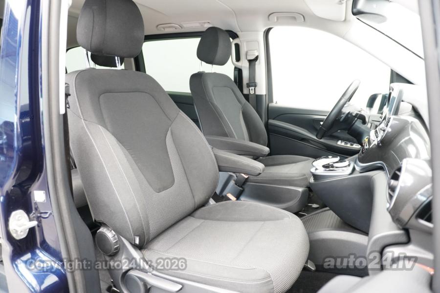 Zils Mercedes-Benz V-Class 2019 Tartu, ar dzinēja tilpumu 2.10 L un nobraukumu 114 tūkst. km par 31900 €, foto 9 vietnē AUTOMOTO.COM.LV