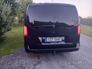 Zils Mercedes-Benz V-Class 2020 Tallina, ar dzinēja tilpumu 2.00 L un nobraukumu 127 tūkst. km par 43490 €, foto 7 vietnē AUTOMOTO.COM.LV