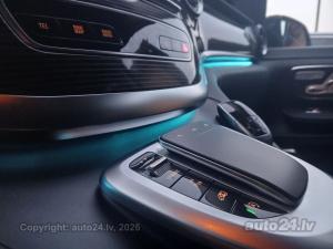 Zils Mercedes-Benz V-Class 2020 Tallina, ar dzinēja tilpumu 2.00 L un nobraukumu 127 tūkst. km par 43490 €, foto 17 vietnē AUTOMOTO.COM.LV
