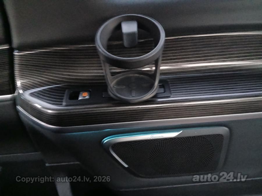 Zils Mercedes-Benz V-Class 2020 Tallina, ar dzinēja tilpumu 2.00 L un nobraukumu 127 tūkst. km par 43490 €, foto 23 vietnē AUTOMOTO.COM.LV