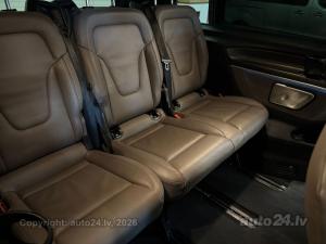 Zils Mercedes-Benz V-Class 2024 Tallina, ar dzinēja tilpumu 2.00 L un nobraukumu 57 tūkst. km par 82000 €, foto 17 vietnē AUTOMOTO.COM.LV