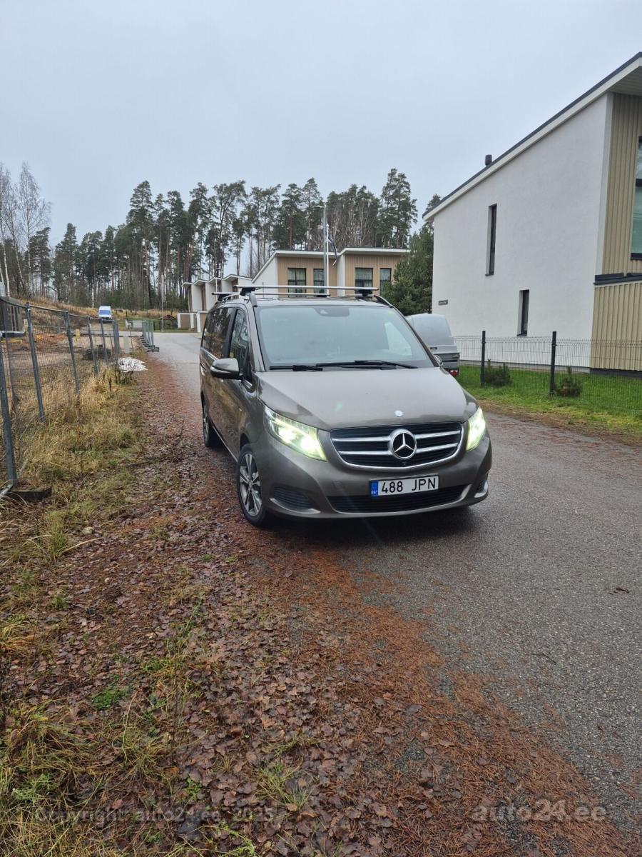 Brūns Mercedes-Benz V-Class 2014 Tallina, ar dzinēja tilpumu 2.10 L un nobraukumu 282 tūkst. km par 18500 €, foto 1 vietnē AUTOMOTO.COM.LV