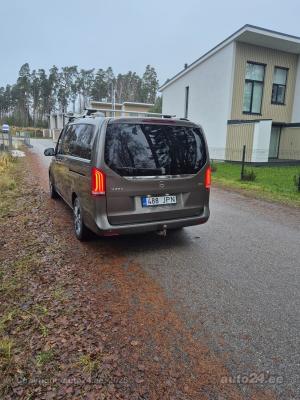 Brūns Mercedes-Benz V-Class 2014 Tallina, ar dzinēja tilpumu 2.10 L un nobraukumu 282 tūkst. km par 18500 €, foto 3 vietnē AUTOMOTO.COM.LV