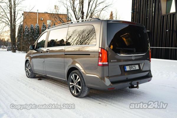 Brown Mercedes-Benz V-Class 2014 in Tartu, with an engine capacity of 2.20 L and mileage of 269 thousand km for 23999 €, photo 4 on AUTOMOTO.COM.LV