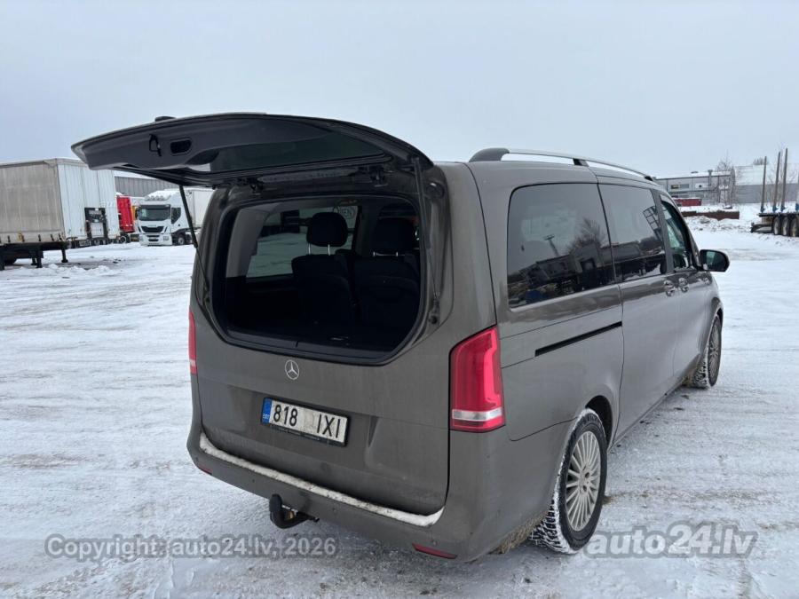 Brūns Mercedes-Benz V-Class 2014 Tallina, ar dzinēja tilpumu 2.10 L un nobraukumu 330 tūkst. km par 26000 €, foto 3 vietnē AUTOMOTO.COM.LV