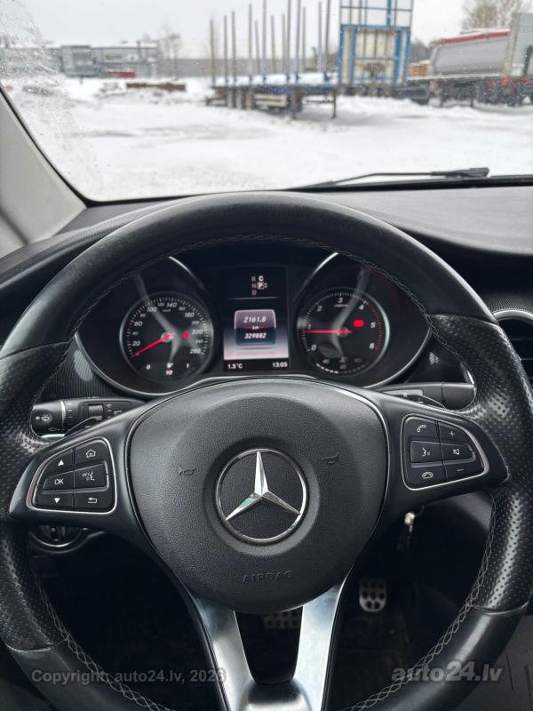 Brūns Mercedes-Benz V-Class 2014 Tallina, ar dzinēja tilpumu 2.10 L un nobraukumu 330 tūkst. km par 26000 €, foto 5 vietnē AUTOMOTO.COM.LV