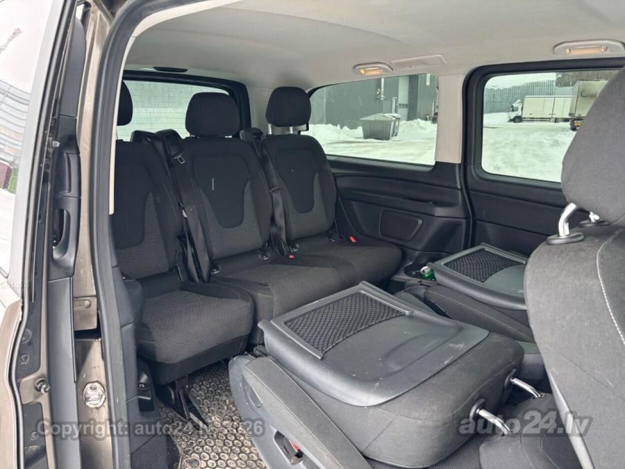 Brūns Mercedes-Benz V-Class 2014 Tallina, ar dzinēja tilpumu 2.10 L un nobraukumu 330 tūkst. km par 26000 €, foto 8 vietnē AUTOMOTO.COM.LV