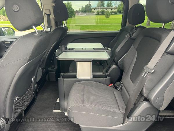 Brūns Mercedes-Benz V-Class 2015 Tallina, ar dzinēja tilpumu 2.10 L un nobraukumu 366 tūkst. km par 24999 €, foto 9 vietnē AUTOMOTO.COM.LV