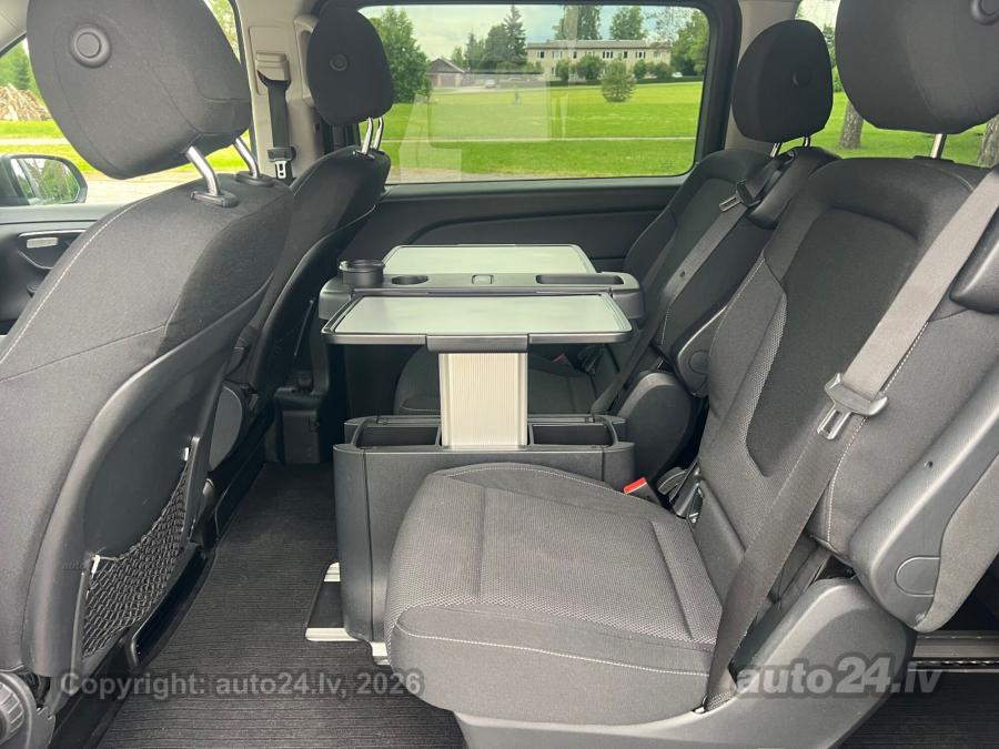 Brūns Mercedes-Benz V-Class 2015 Tallina, ar dzinēja tilpumu 2.10 L un nobraukumu 366 tūkst. km par 24999 €, foto 10 vietnē AUTOMOTO.COM.LV