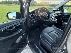 Brown Mercedes-Benz V-Class 2017 in Tartu, with an engine capacity of 2.10 L and mileage of 246 thousand km for 28900 €, photo 12 on AUTOMOTO.COM.LV